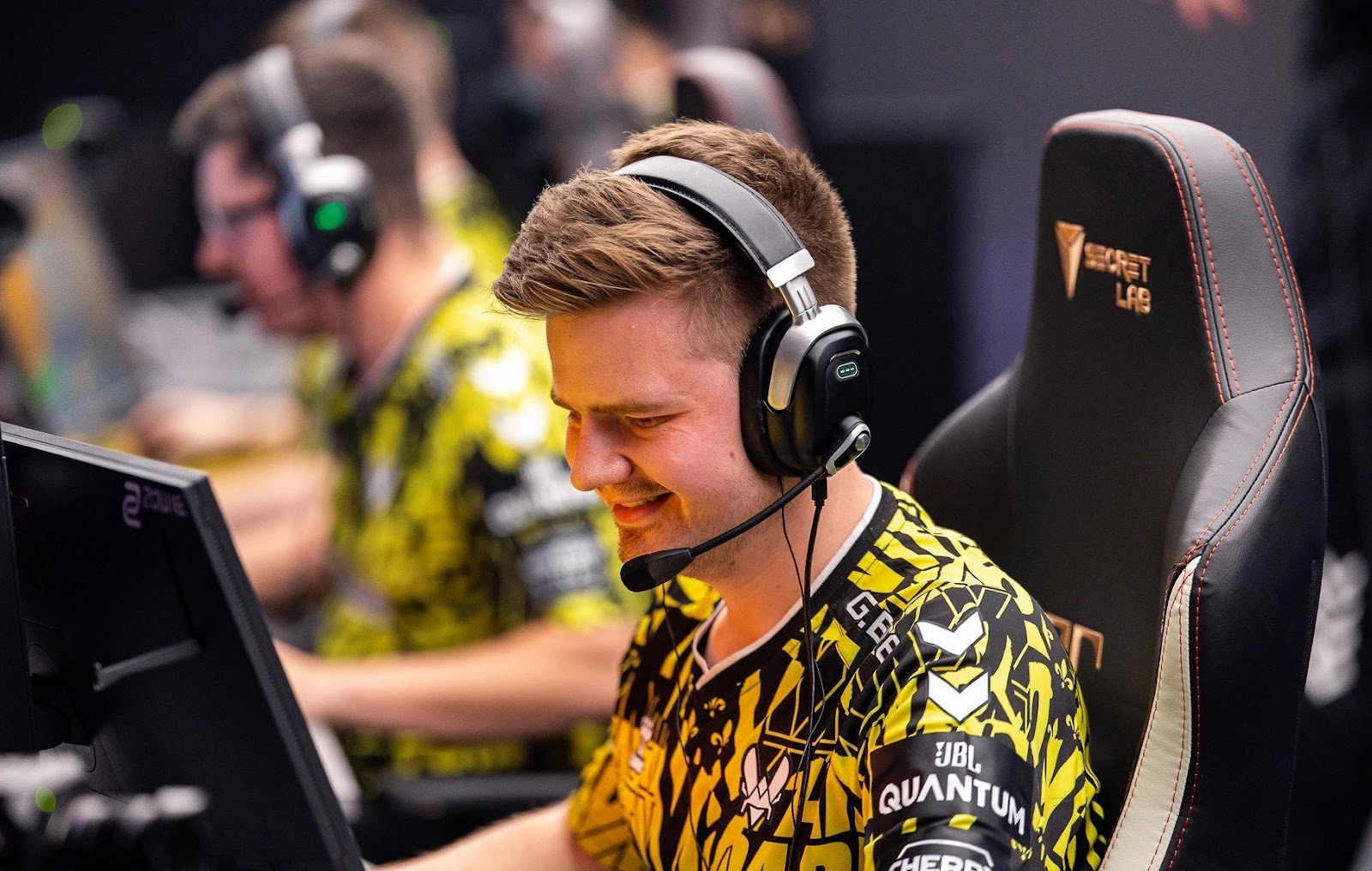 CS:GO World Records | Dot Esports x GG.BET